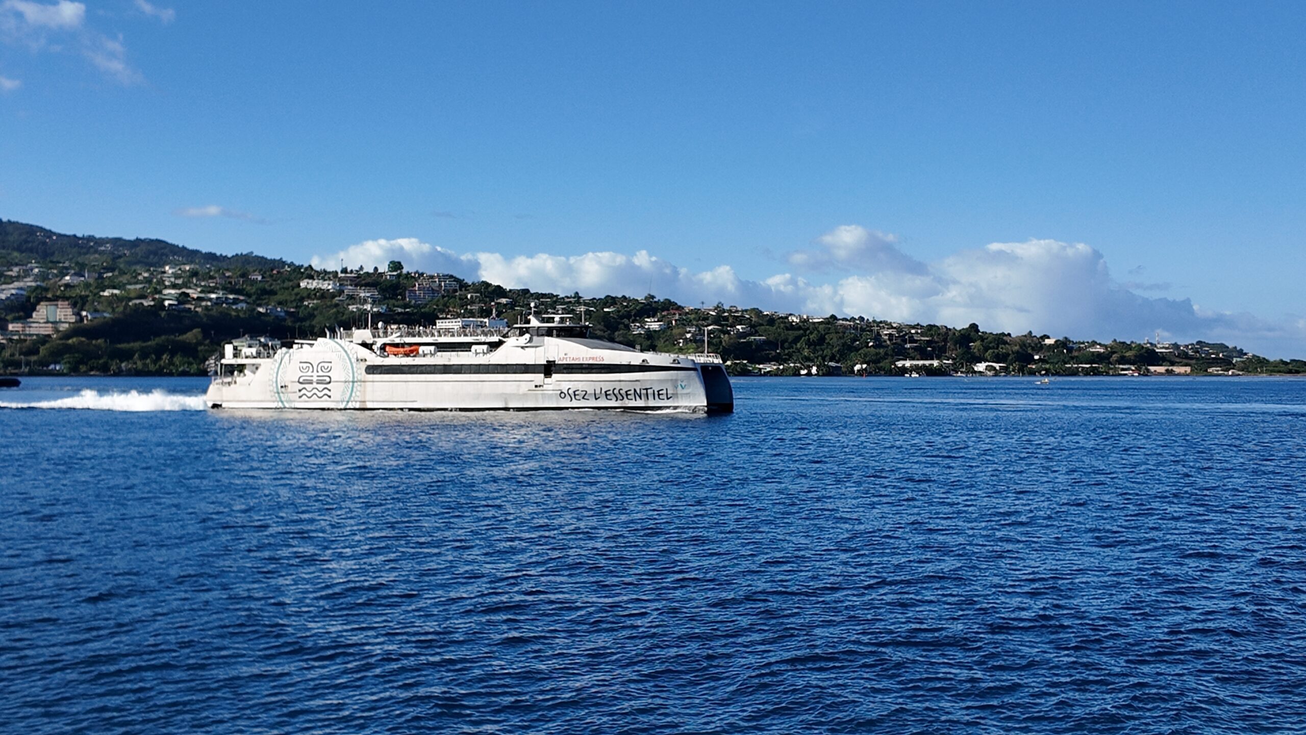 Apetahi Express Boat, Another Way to Get to the Islands - Practical Tahiti